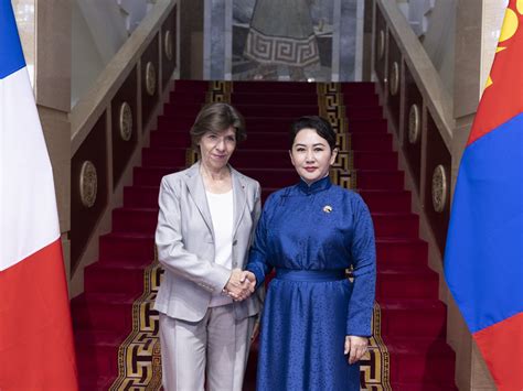 Монгол Францын гадаад харилцааны сайд нар хэлэлцээ хийжээ Isee Mn