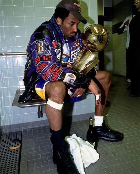 Pin By Solo On Pfp Kobe Bryant Kobe Bryant Pictures Kobe Bryant