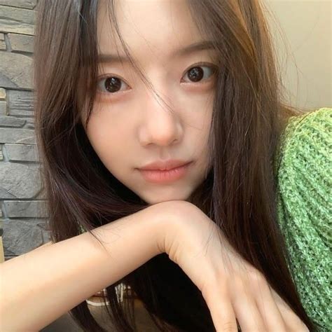 Pin Oleh Sunie Di 𝐨𝐫𝐢𝐠𝐢𝐧𝐚𝐥🖼️ Rambut Pendek Dengan Poni Gaya Rambut