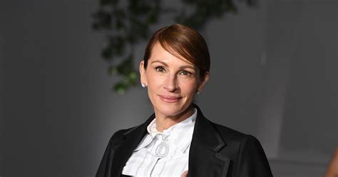 Julia Roberts Shares Rare Photo Of Her Twins In Honor Of Their 18th