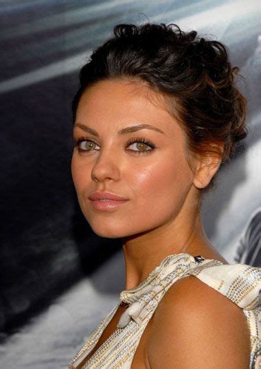 Mila Kunis Eyes Different Colors