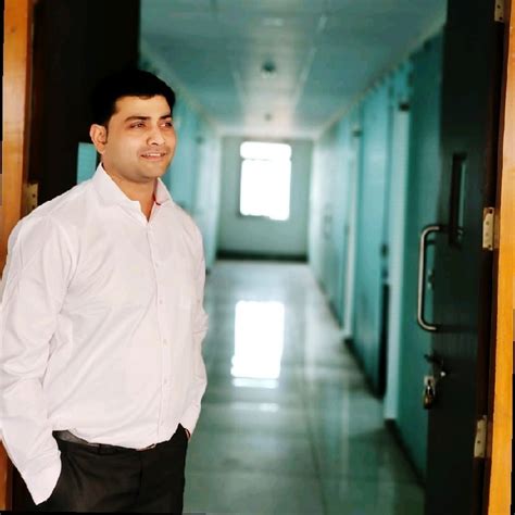 Dr Vishal Rathore Research Scholar National Institute Of