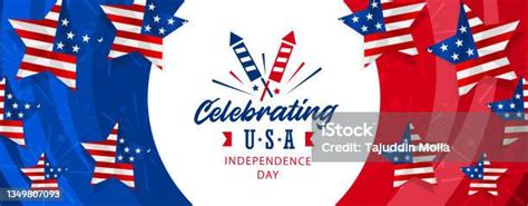 맥주와 불꽃 놀이와 간단한 축하 미국 독립 기념일 디자인 별 모양의 미국 국기의 요소와 빨간색과 파란색 원형 추상적 배경에 7월 4일에 대한 스톡 벡터 아트 및 기타 이미지