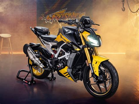 Tvs Apache Rtr 310 Is A Naked Sport With Butt Cooling Tech