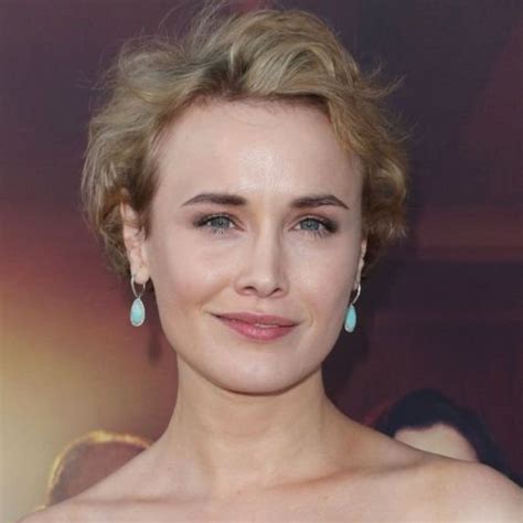 Lilly Bell Age Height Net Worth Photos Videos Latest News