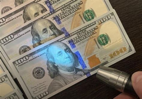 У Харкові на хабарі у 55 тисяч доларів затримали робітницю податкової Харків Vgorode Ua