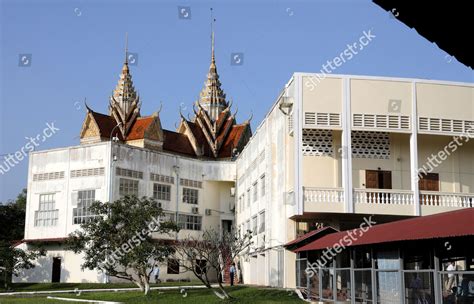 Cambodian Officials Walk Extraordinary Chambers Courts Editorial Stock
