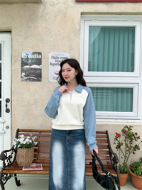 반집업 배색 카라 맨투맨