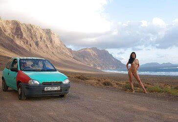 Naked In Public ZB Porn