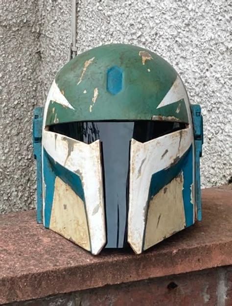 Custom Mandalorian Helmet