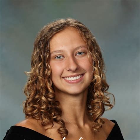 Peyton Stricker Sales Associate Loft By Ann Taylor Linkedin