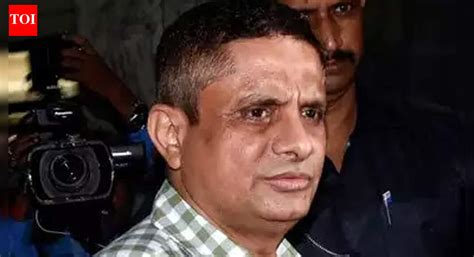 Cbi Constitutes Special Team To Locate Former Kolkata Police