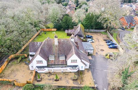 Passfield Common Liphook Gu30 7rl Loopnet