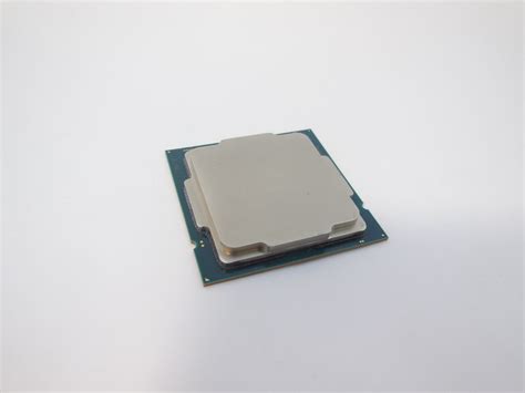 Процессор Intel Core i5-10400F