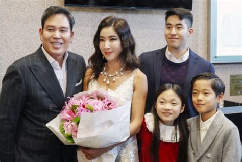 고현정 전남편 정용진 한지희 프로필 딸 정해인 아들 정해찬