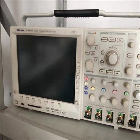 Tektronix 泰克dpo4034b示波器