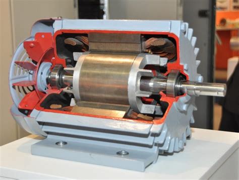 How Does A Servo Motor Work With Diagram Linquip