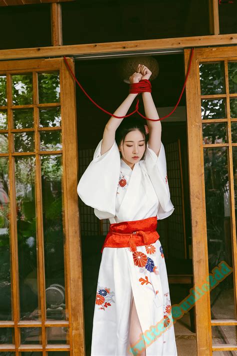 Nnian The Love Photos Cosplaytele