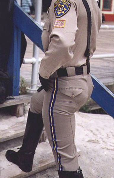Post 677369070764605440 Booted Stud Tumblr Com Tumbex
