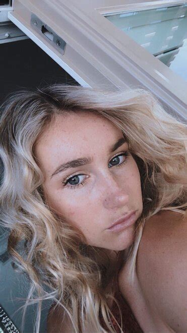 Lightly Freckled Blonde Porn Pic