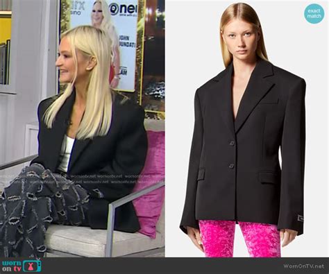 Wornontv Zanna Roberts Rassis Black Blazer And Laser Cut Jeans On