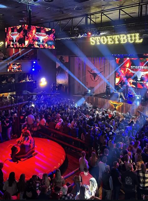 Wanneer Dié Brannewyn Oor Jou Lippe Stoetbulpretoria