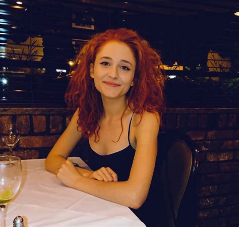 Janet Devlin Rbeautifulfemales