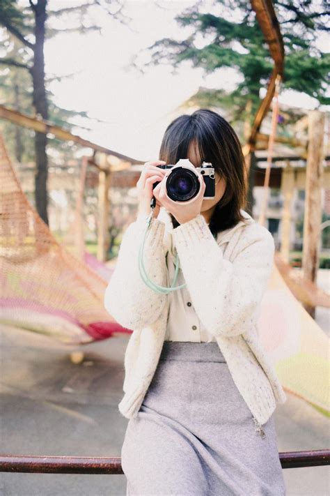 Девушка с фотоаппаратом · бесплатная фотография от Hloramin картинки и обои на рабочий стол