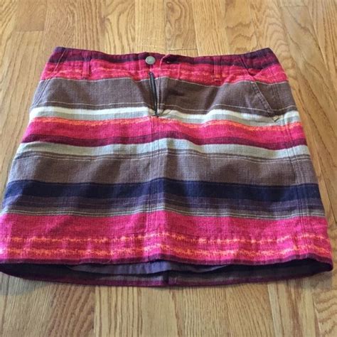 Old Navy Mini Skirt Navy Mini Skirt Mini Skirts Navy Mini Skirt Outfit