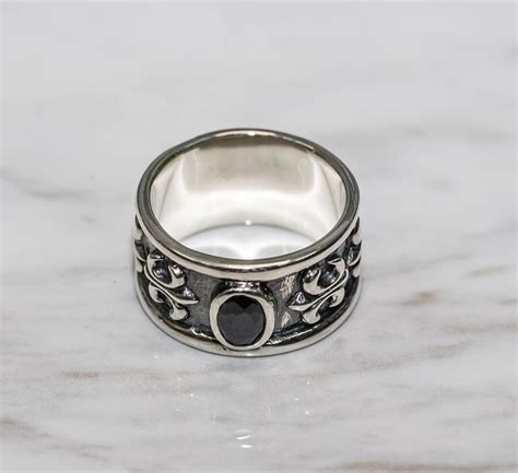 Indicas Indicas Added A New Photo