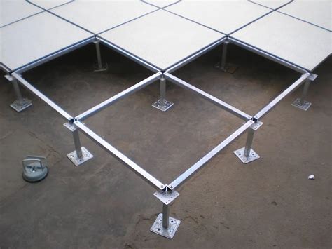 Stringer System For Server Room Size 565mm At Rs 250sq Ft In Mumbai