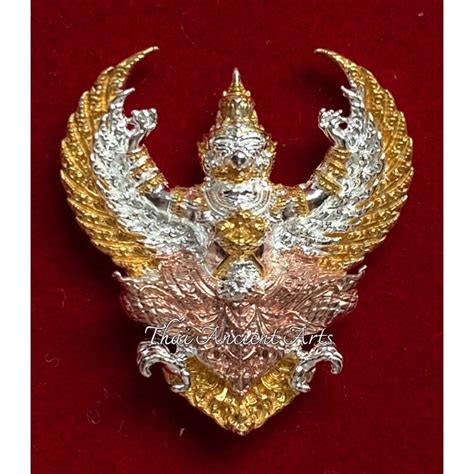 รับประกันแท้ 100 พญาครุฑ รุ่นรวยสุดสุด หลวงพ่อวราห์ วัดโพธิทอง เนื้อเงินสามกษัตริย์ พิมพ์เล็ก