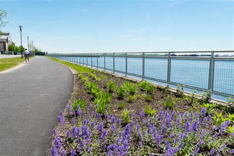 How To Specify And Design Different Types Of Railings Archdaily