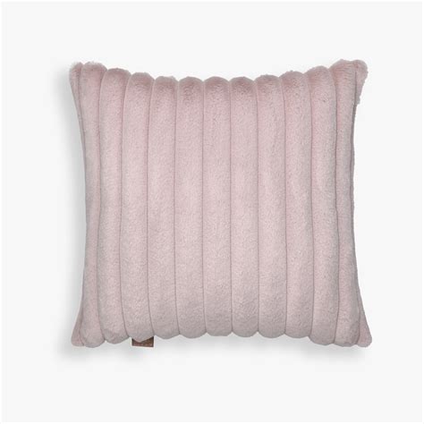 Kailiukas Tissu By Eandn