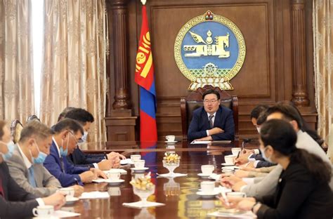 Зээлийн хүү бууруулах асуудлаар банкуудын удирдлагуудтай уулзаж ярилцлаа Улаанбаатар Пост