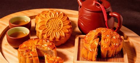 T T Trung Thu Ngu N G C Ngh A Phong T C Vi T Nam