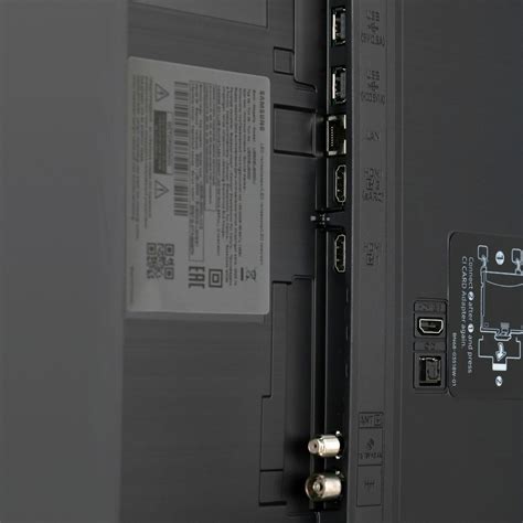 Обзор телевизора Samsung UE50BU8000U (2022)