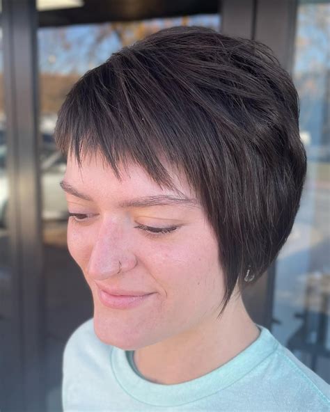 10 Asymmetric Bangs Ideas To Complement An Eclectic Range Of Styles