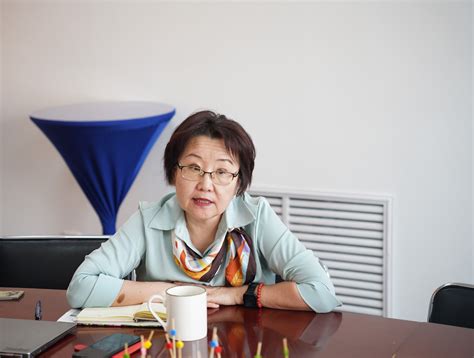 Хэвлэлийн Хүрээлэнгийн дэргэдэх Хэвлэлийн Хүрээлэн