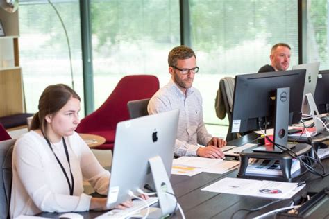 writing techniques how to build persuasive arguments