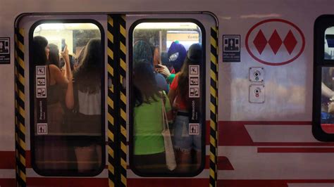 Metro De Santiago Suspende El Servicio En Estaciones De La Línea 1