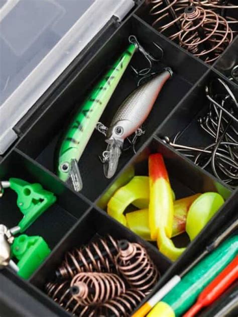 Bass Fishing With Rubber Worms How To Do It Right Fishing Munk