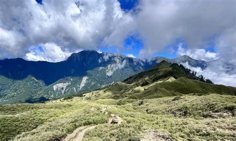 合歡北峰、小奇萊出走日記｜沈醉於傳說中的綿密大草原，單攻百岳的最美選擇 投稿 微笑台灣 用深度旅遊體驗鄉鎮魅力