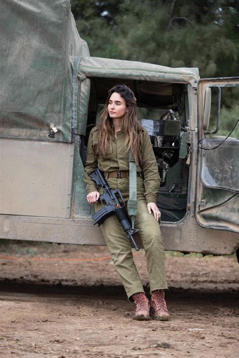 “nadie Pidió Esta Guerra” Noa Cochva La Ex Miss Israel Que Sirvió