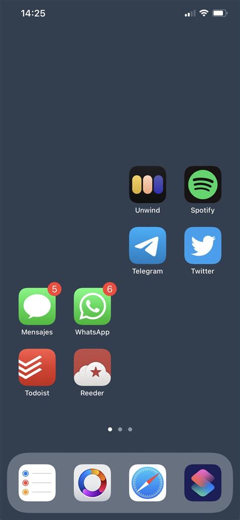 minimal setup with clear spaces 🥰 r iossetups