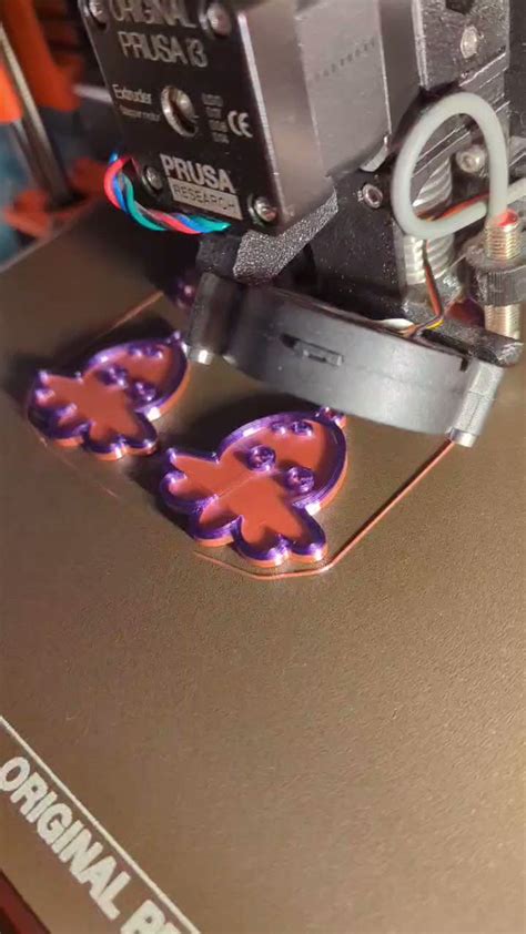 erikaheidi on twitter talking about awesome swag