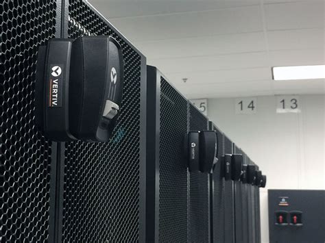 Vertiv™ Wsn Gateway Thermal Control And Monitoring Vertiv™ Wsn Gateway Thermal Control And Monitoring