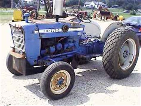 Used Farm Tractors for Sale: Ford 3000 Tractor Runs Good (2010-07-16) - Yesterday's Tractors