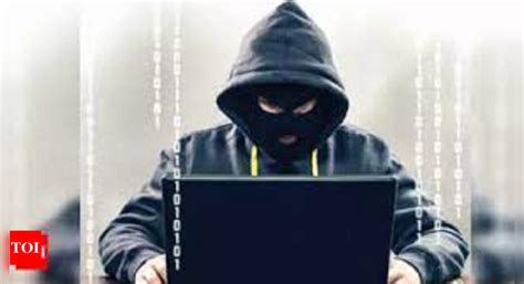 Cyberbullying Cases Rise By 31 Police Warn Of Strangers Online