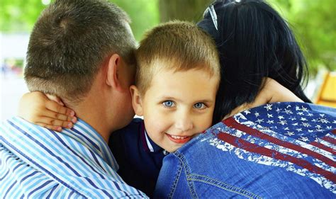 ლუკა ქუჩაში გავიცანი ბიჭი ბავშვთა სახლიდან გამოქცეულიყო სადაც მას